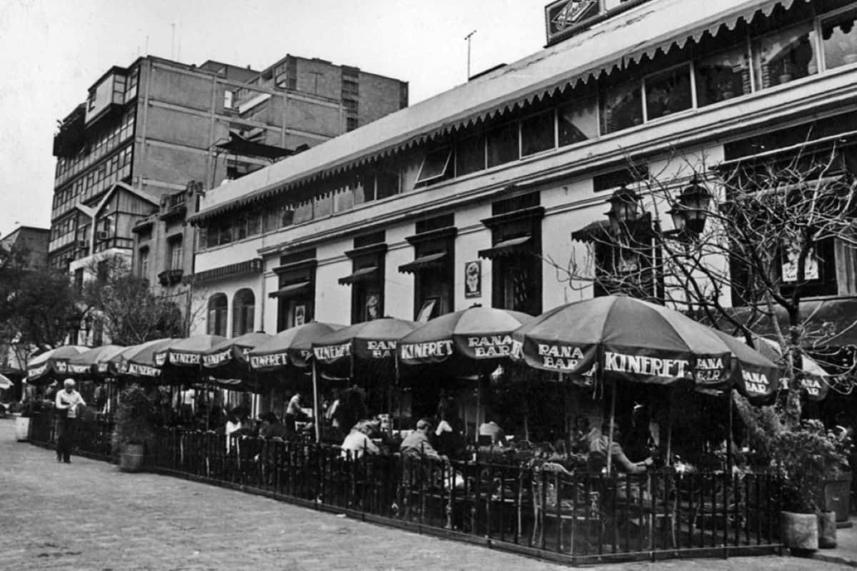 POR LA LIBRE/La Zona Rosa, otra vez .-Libre en el Sur/Opinión