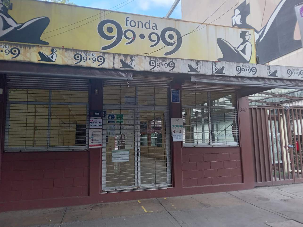 ¡Papadzules!: Desalojan la Fonda 99.99, una tradición de 50 años en la Del Valle