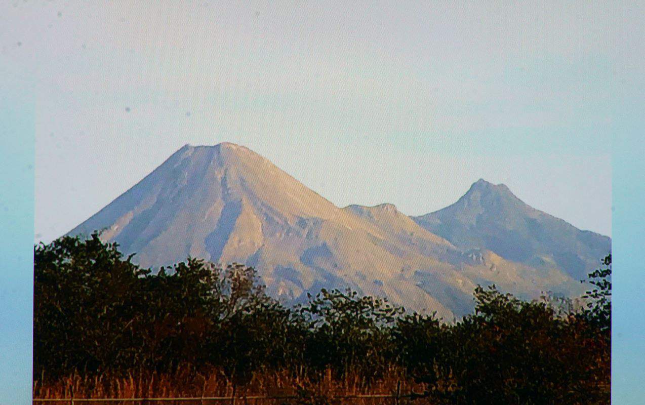 'Revive' el volcán Tancítaro, en Michoacán